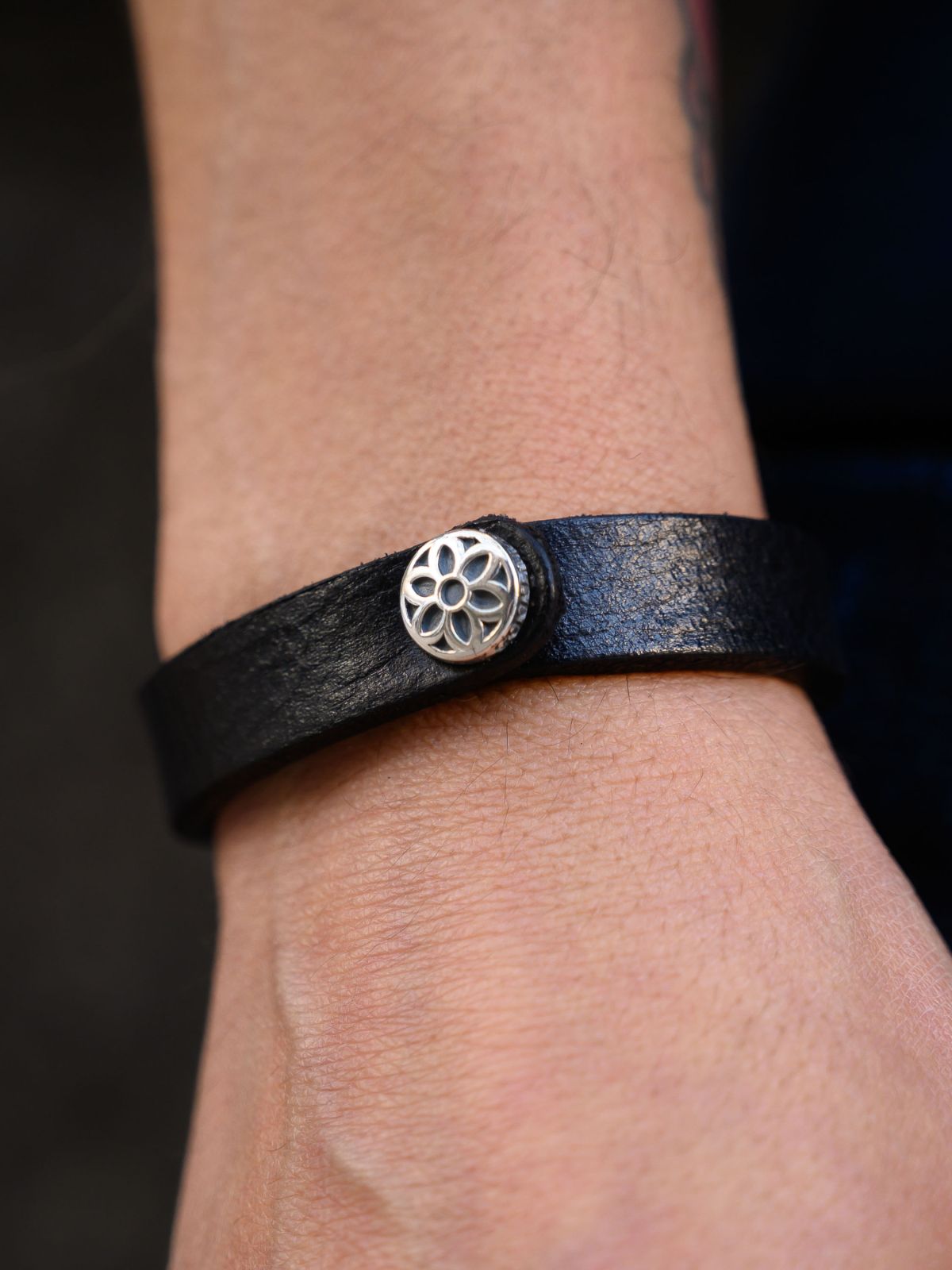 Single Snap Leather Rosette Good Art Rivet Hide